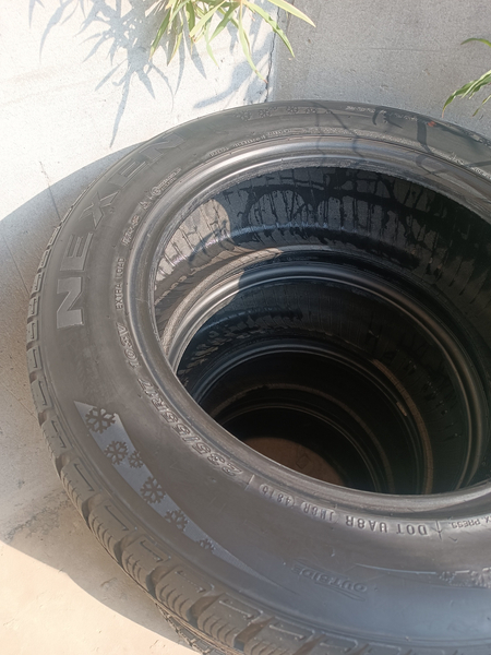 NEXEN balon 235/55/R17 sotiladi