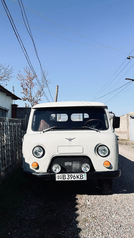 UAZ УАЗ бортовой 3303
