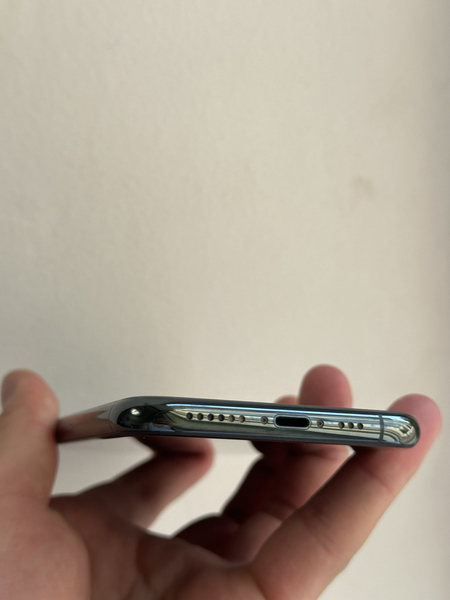 iPhone 13 mini ideal