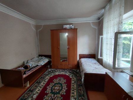 Hovli uy Sotiladi 500 kada