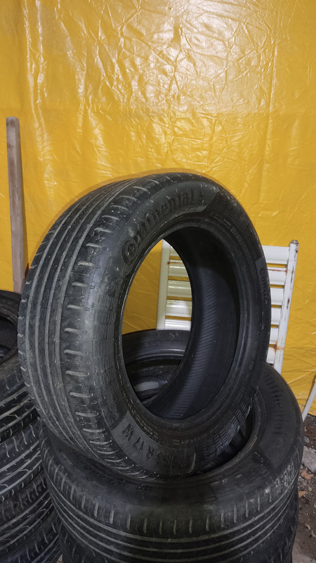 Continental  Шина. Balon225/55/ R17 и R15