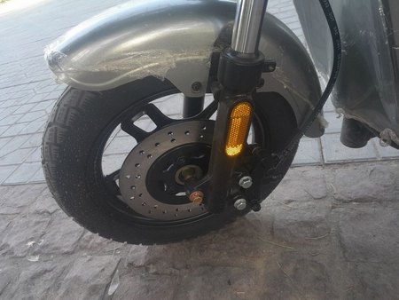 Skutir Demansh yangi minilmaga