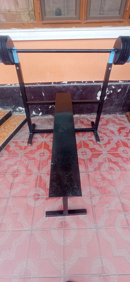 Shtanga sotiladi