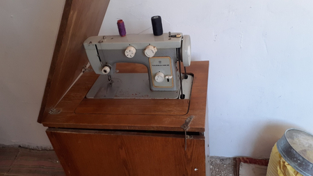 Oyoq tikuv mashinasi sotiladi. Kelishamiz