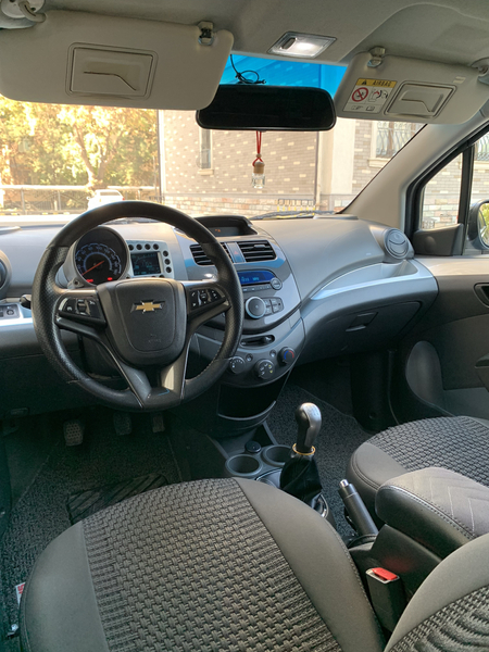 Spark sotiladi 1.25 Qora idiyal