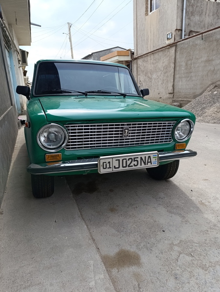Vaz 21011 gazi bor