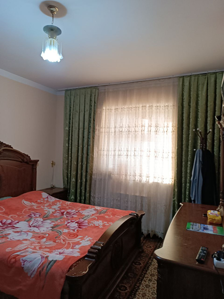 Yangihayot 1 etaj 3 xona 82kv