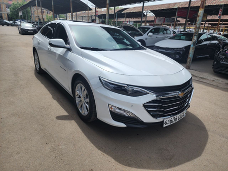 Chevrolet Malibu 2