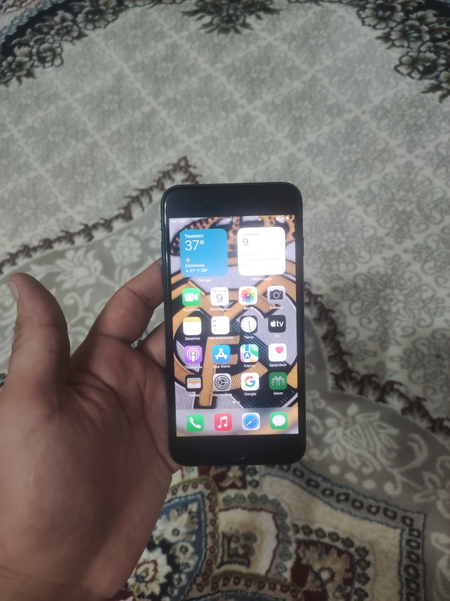 Apple Iphone 7 Plus 128Gb Jet Black Original Igravoy Sastayani Otlicni