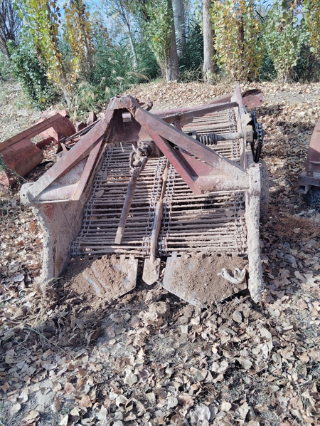 Капател картошка