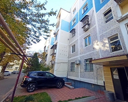 Двухкомнатная квартира 4/4  в Яккасарайском районе ул Кушбеги (J3843)