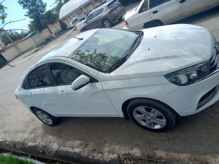 Lada vesta 2019 sotiladi suroshni