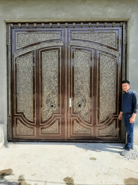 Darvoza Kazerok  Reshotka Kaychela Naveslar temir mahsulotlardan yasay