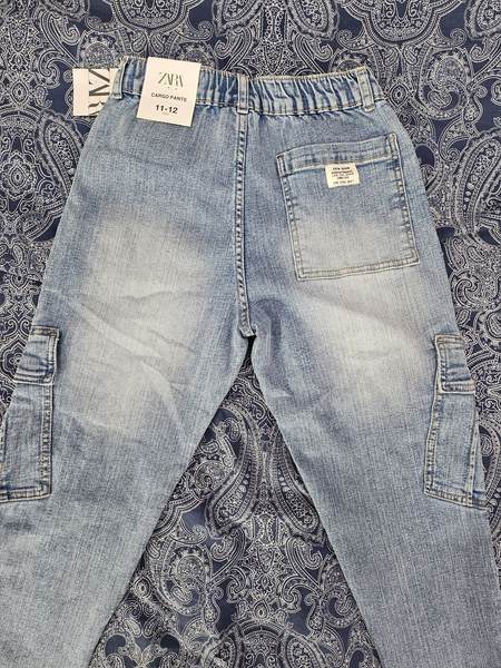 Zara. 11-12 let'. Novi'y.