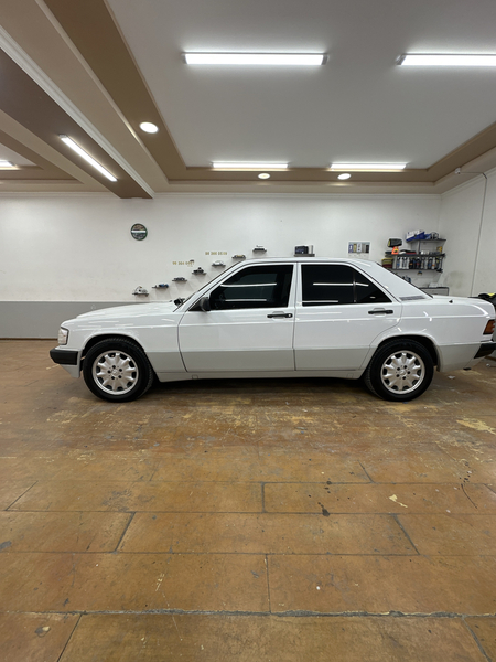 Mercedes-benz 190