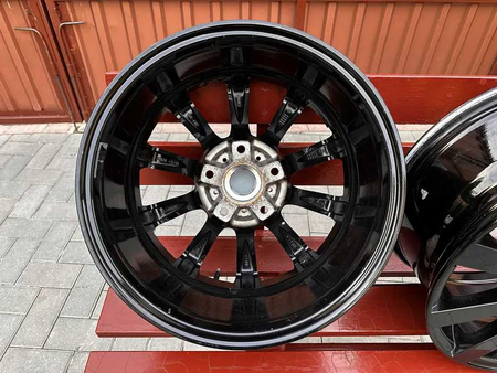 Диски R17 5.127 ЕТ35 7.5J Jeep Commander Gladiator Dodge Journey
