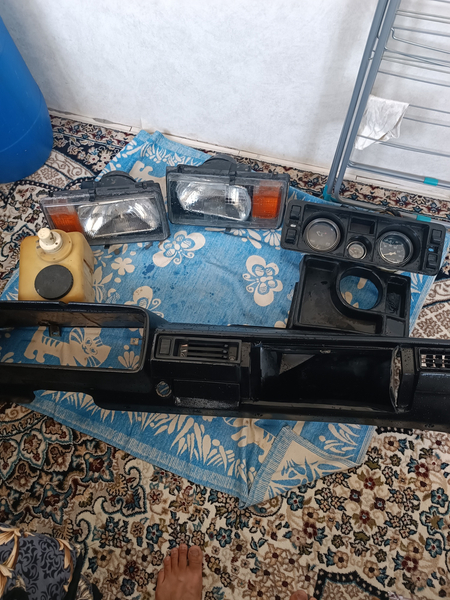 Vaz 2105 tarpefka zboriy .2 ta oldi fara
