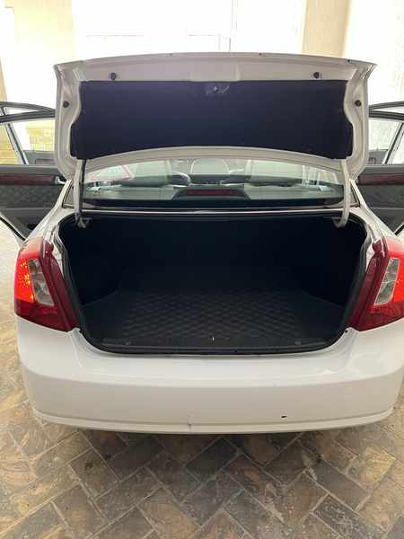 Lacetti 1.8 avtomat, benzin