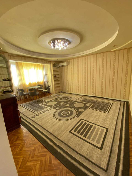 Лисунова 1А, 1/7/9, С ремонтом, 42м2, ориентир Рынок Кадышева