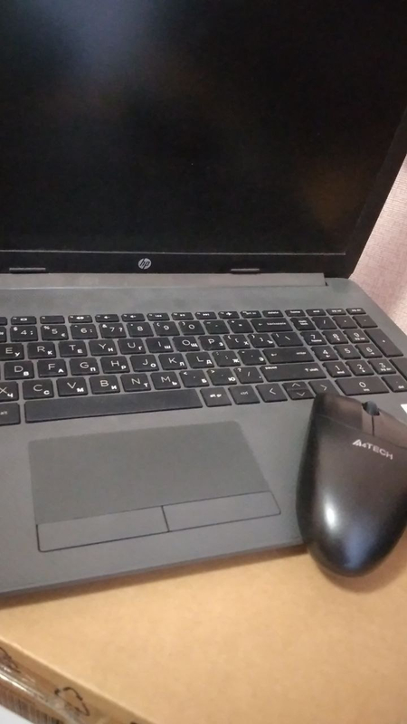 — HP Laptop Noutbuk sotiladi hlati zoʻr olinganiga 1 yil boʻgan