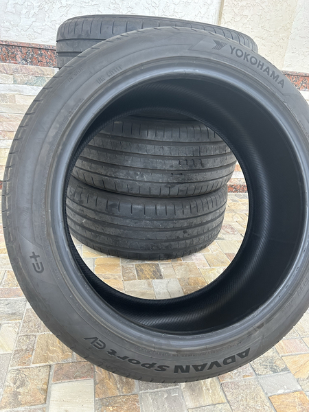 Продам автошины от Leapmotor C10, размер 245/45 R20