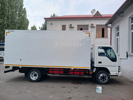 Isuzu nqr 71 pl грузавой 2012 yil