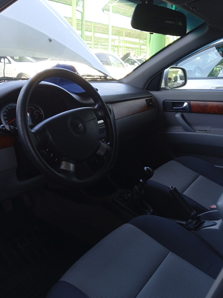 Автомобиль Джентра