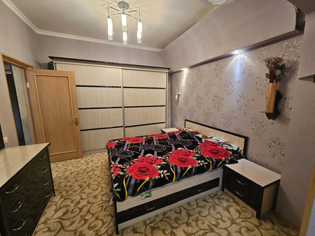 3 комн. ЦУМ, метро Космонавтов