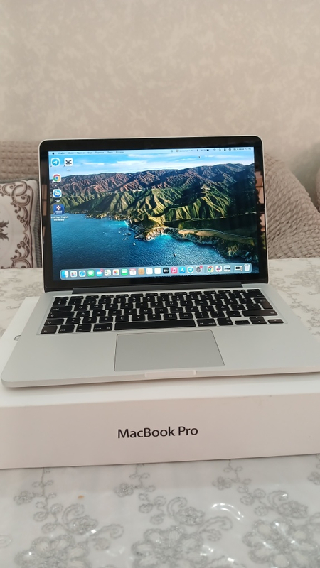 Macbook 13,3  (2014)