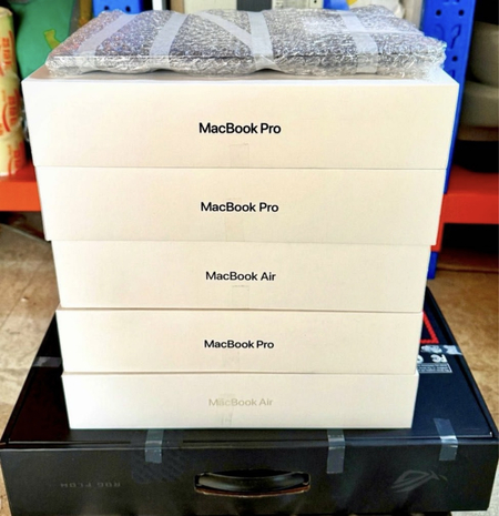 MacBook Pro 2020 13 inch 8GB/256GB Touchbar