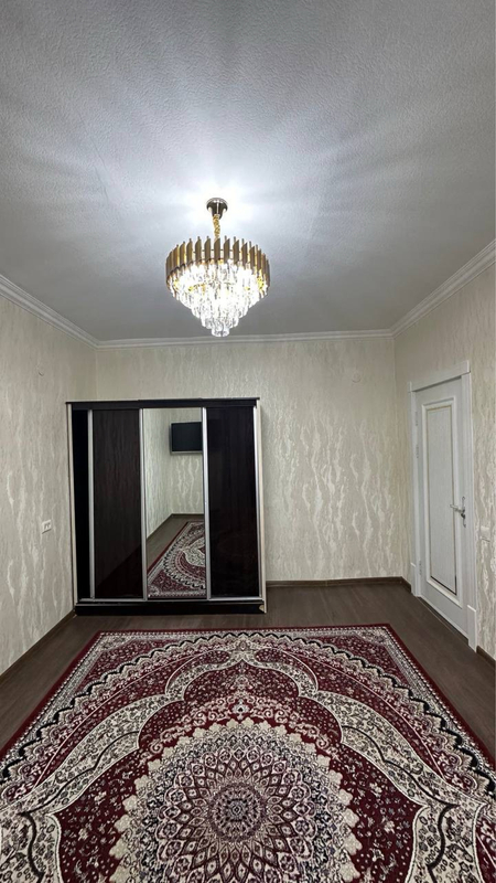 Продаю свою 1 комнатную квартиру по ул. Титова ор. Бриллиант сити