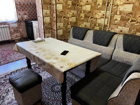 Yangihayot doʻslik 2 2xonali uy ijaraga beriladi hamma sharoitlar bor