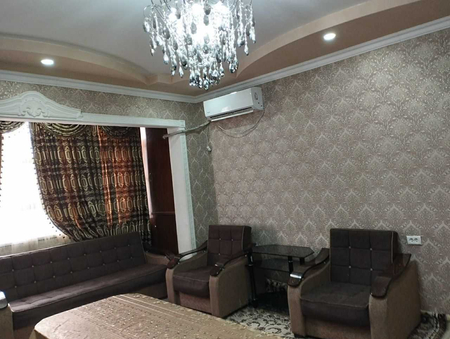 продаётся квартиры 4/4/4 83 м²,на Юнусабадском р-не 6-й квартал(J1227)