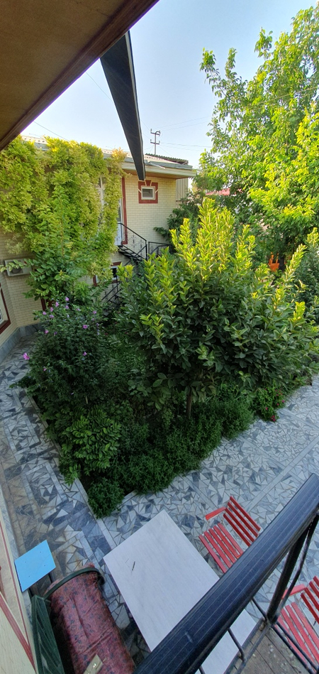 Kunlik ijara hostel,3 kishilik bita xonamiz bor.
