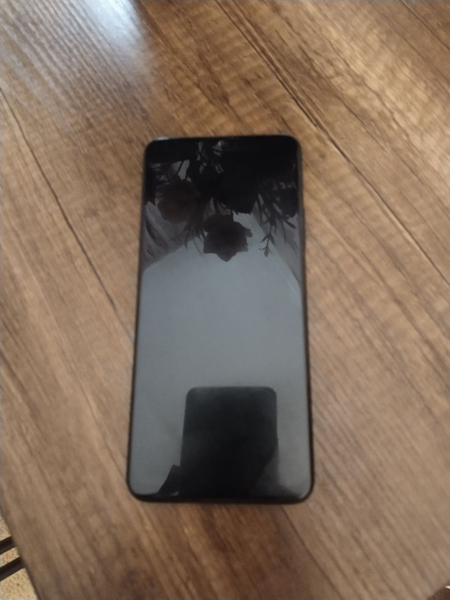 Продам HUAWEI nova Y70