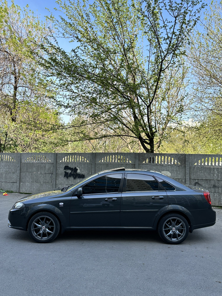 Продам Gentra 3 позиция автомат