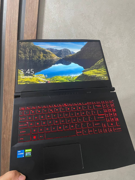 MSI Katana GF66, i5 12500h, 32GB. Obmen MacBook pro M1