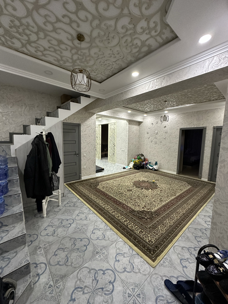 Продается квартира на Яккасарайском районе