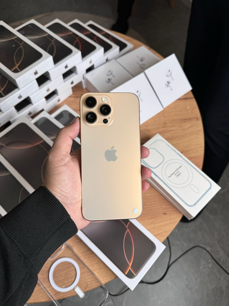 iPhone 16 pro max