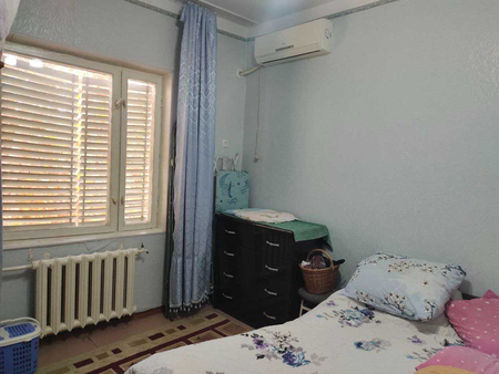 Срочно продаю квартиру 2/5/5 Юнусабад 17 квартал 60м2\\\