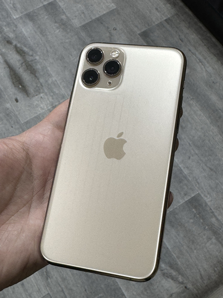 Продам iPhone 11 pro 256 GB