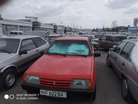 Пролается ВаЗ 2199 год выпуска 1994.г.