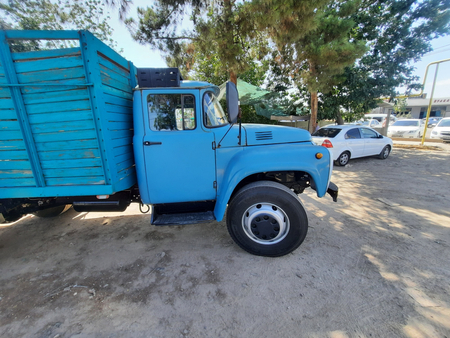 ZIL 130 bartavoe