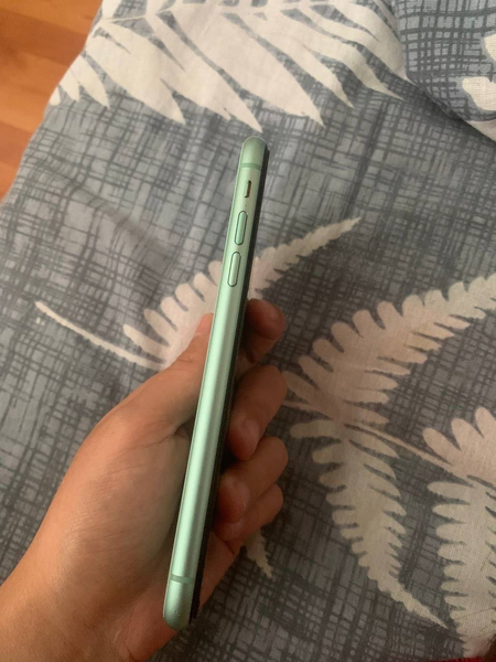 Iphone 11sotiladi