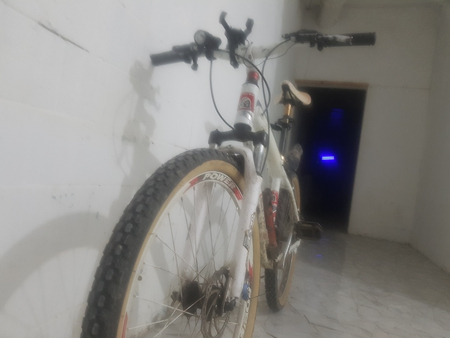 velosaped aybi yõq srochni sotiladi