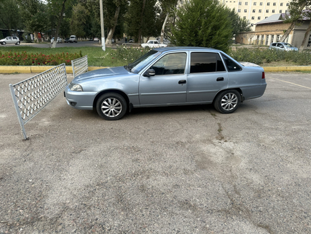 Nexia 2 1’6  2015 yil yaxwi holatda