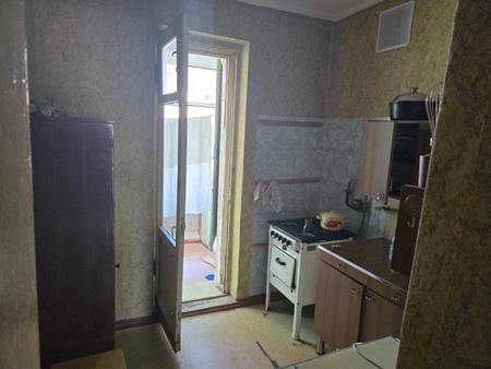 Продается 4/4/4 на Лабзак