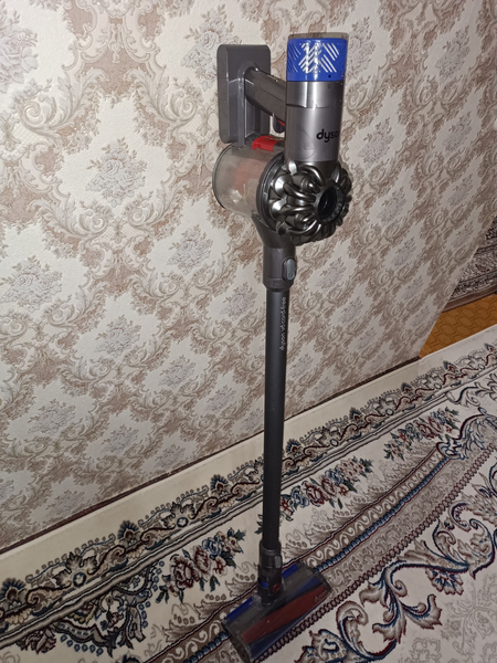 Пылесос Dyson ручной