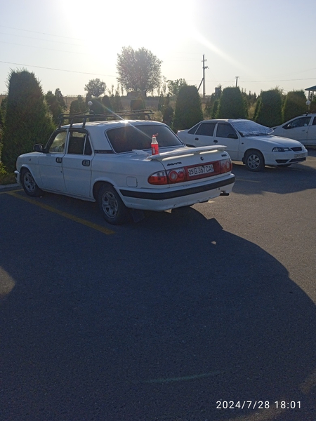 Volga 3110 sotiladi