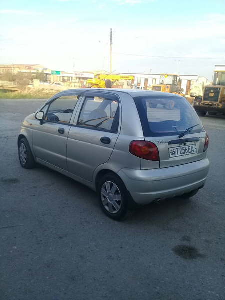 Chevrolet matiz sotiladi xolati zo‘r